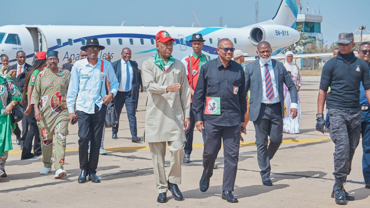 Otogeee!! Whole Airport Block As Peter Obi, Datti Ahmed Storm Kwara For ...