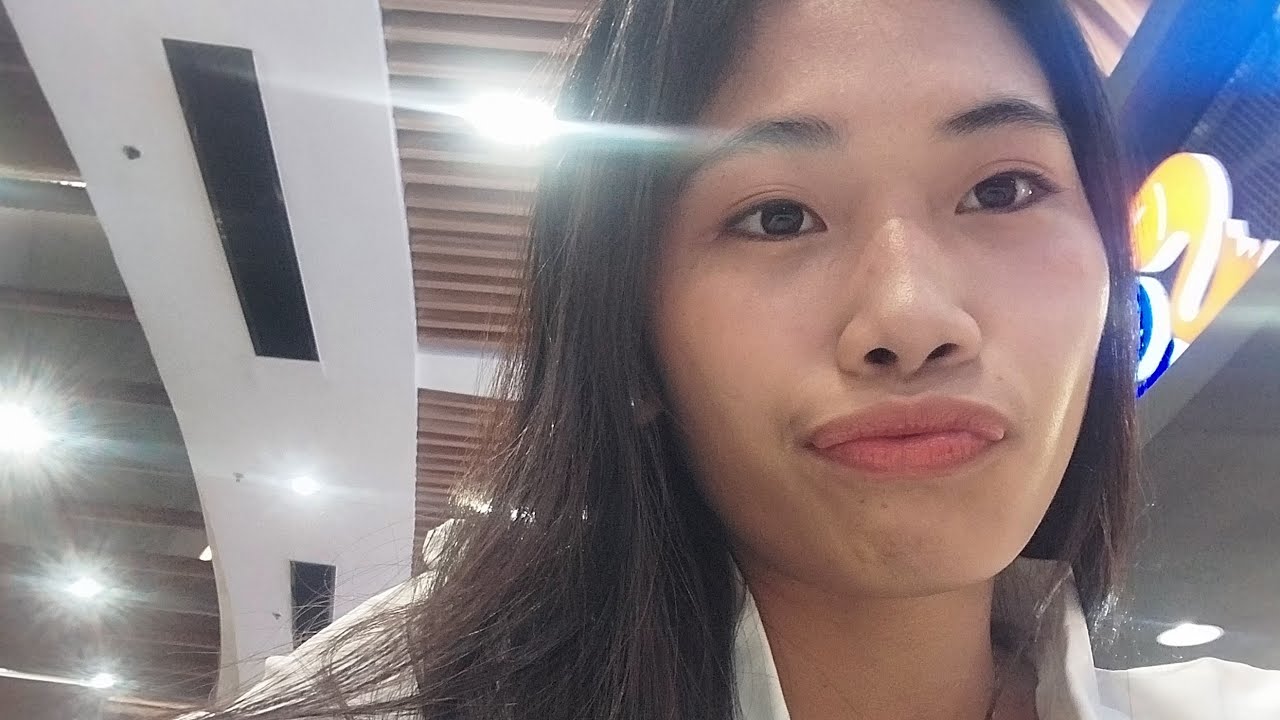 Shella Ligue is live: blessed 19th Birthday sister - YouTube