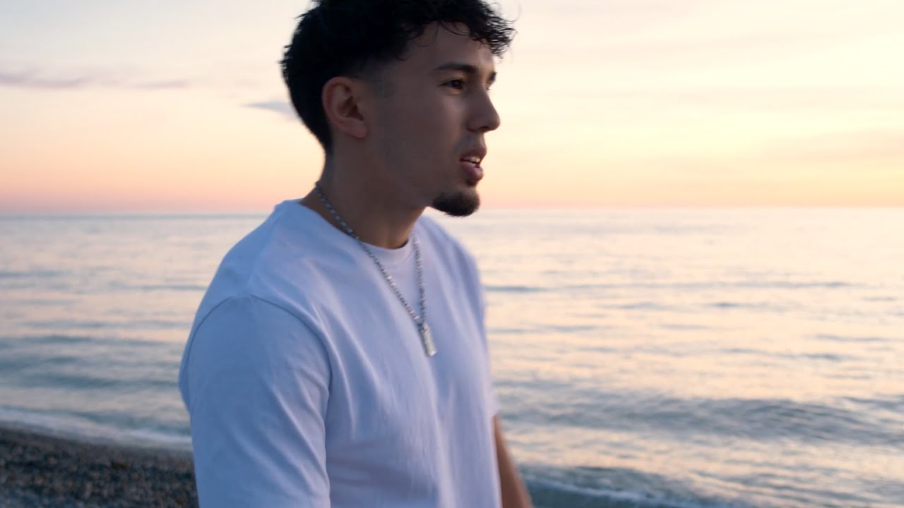 Rayno - Dans tes yeux (Clip Officiel) - YouTube