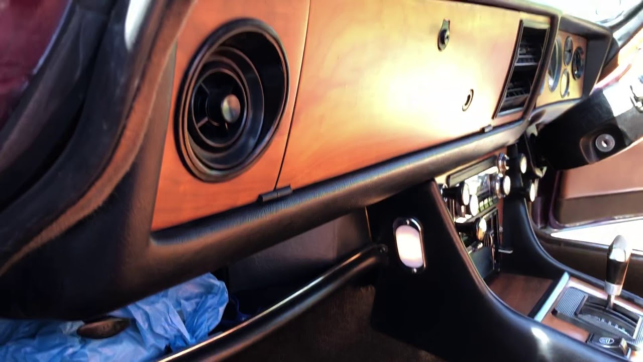 My Triumph Stag - YouTube