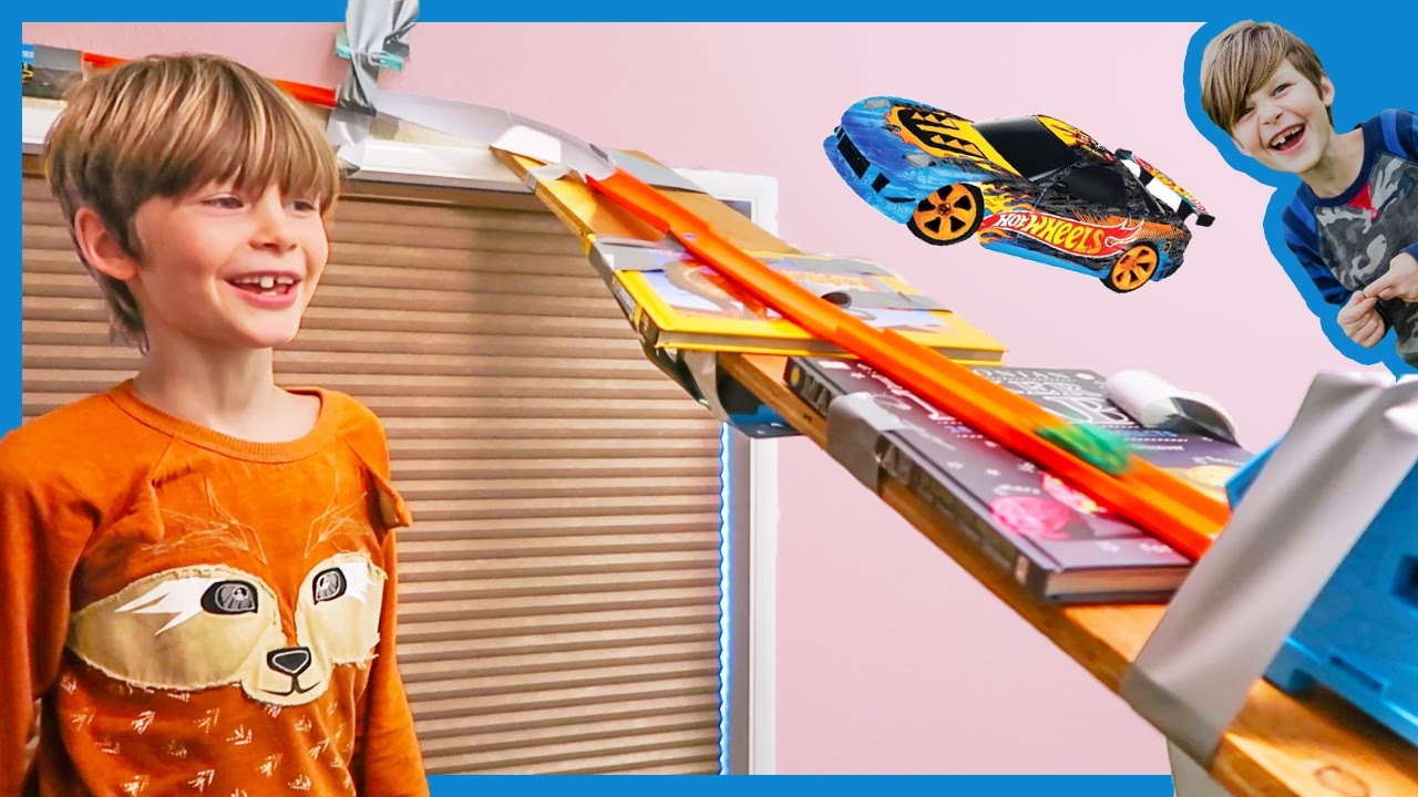 Hot Wheels Super Ramp with Paper Trax - YouTube