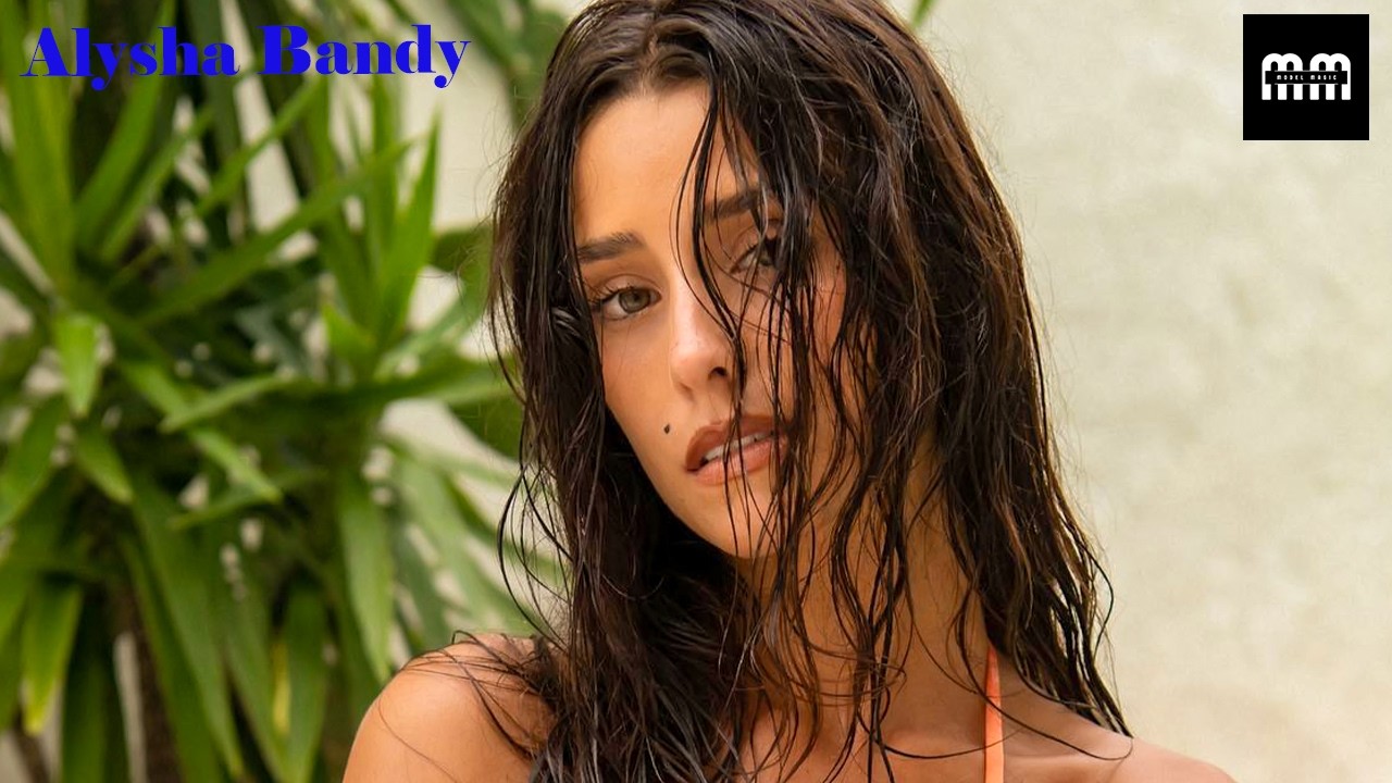 Alysha Bandy - Enchanting Fashion Model & Social Media Celebrity | Bio ...