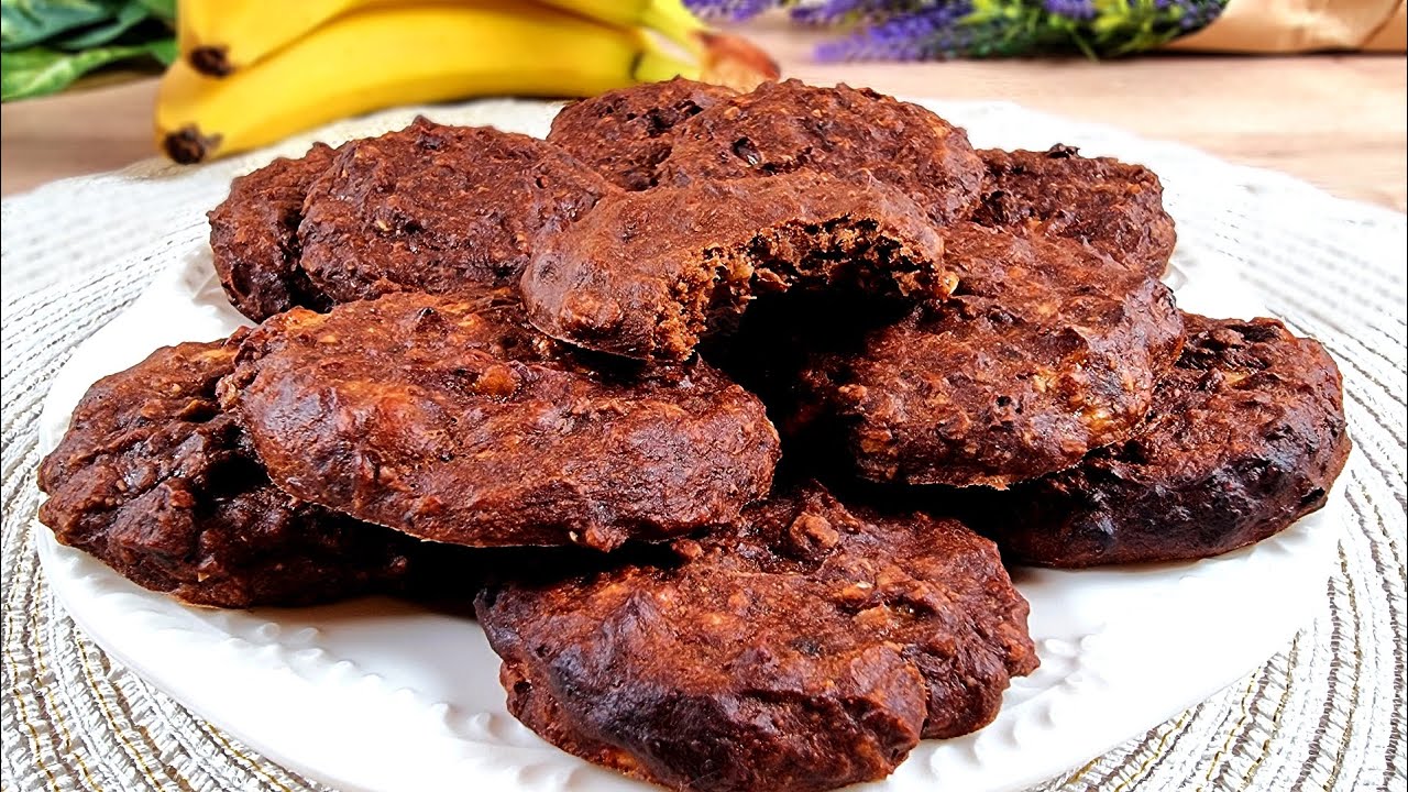 Guilt free cookies with 4 ingredients! No sugar, NO eggs, No flour ...