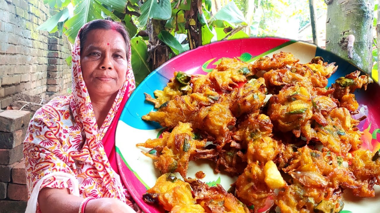 Alu Pokora ।। মাত্র ৫ মিনিটের মধ্যেই বানিয়ে ফেলুন মুচমুচে আলু পকোড়া ...