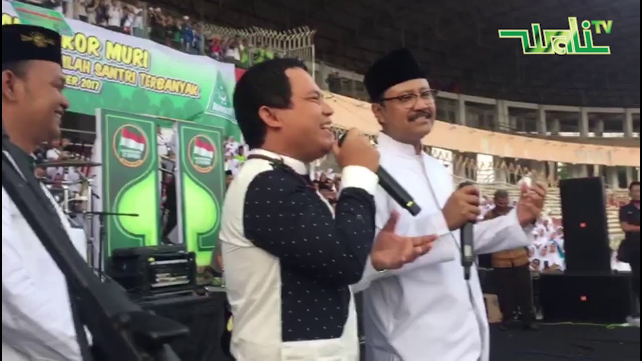 WALI BAND - NGAMEN DI HARI SANTRI - YouTube