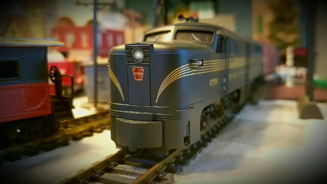 Penn Station Run By! | HO Scale Model Trains - YouTube