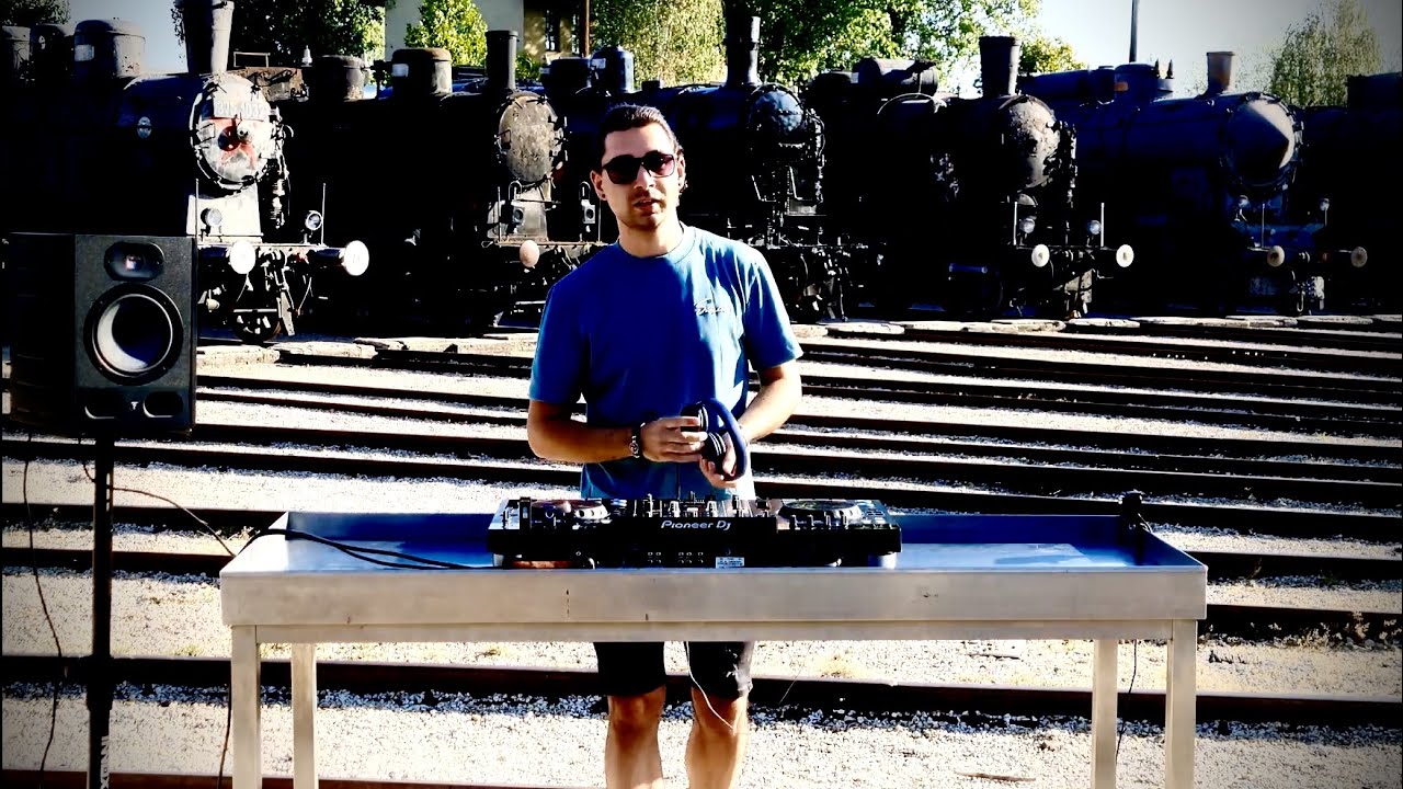 Melodic Techno, Future Rave, Techno Mix 2k22 Sept - Live Mixed By ...