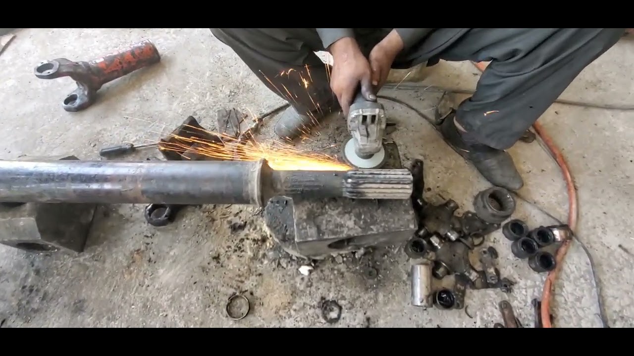 How to fix drive shaft teeth //change universal joint of drive shaft ...