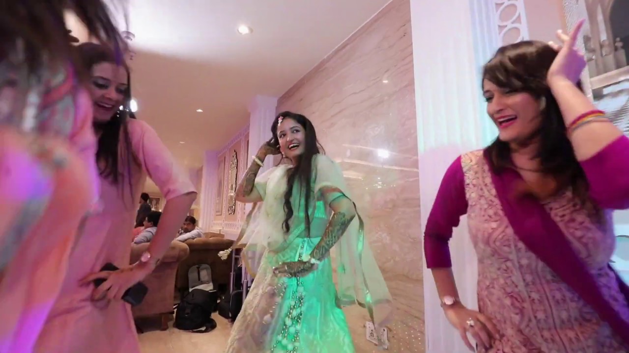 Bride Wedding Dance Performance | Sangeet Dance | Desi Weddings - YouTube