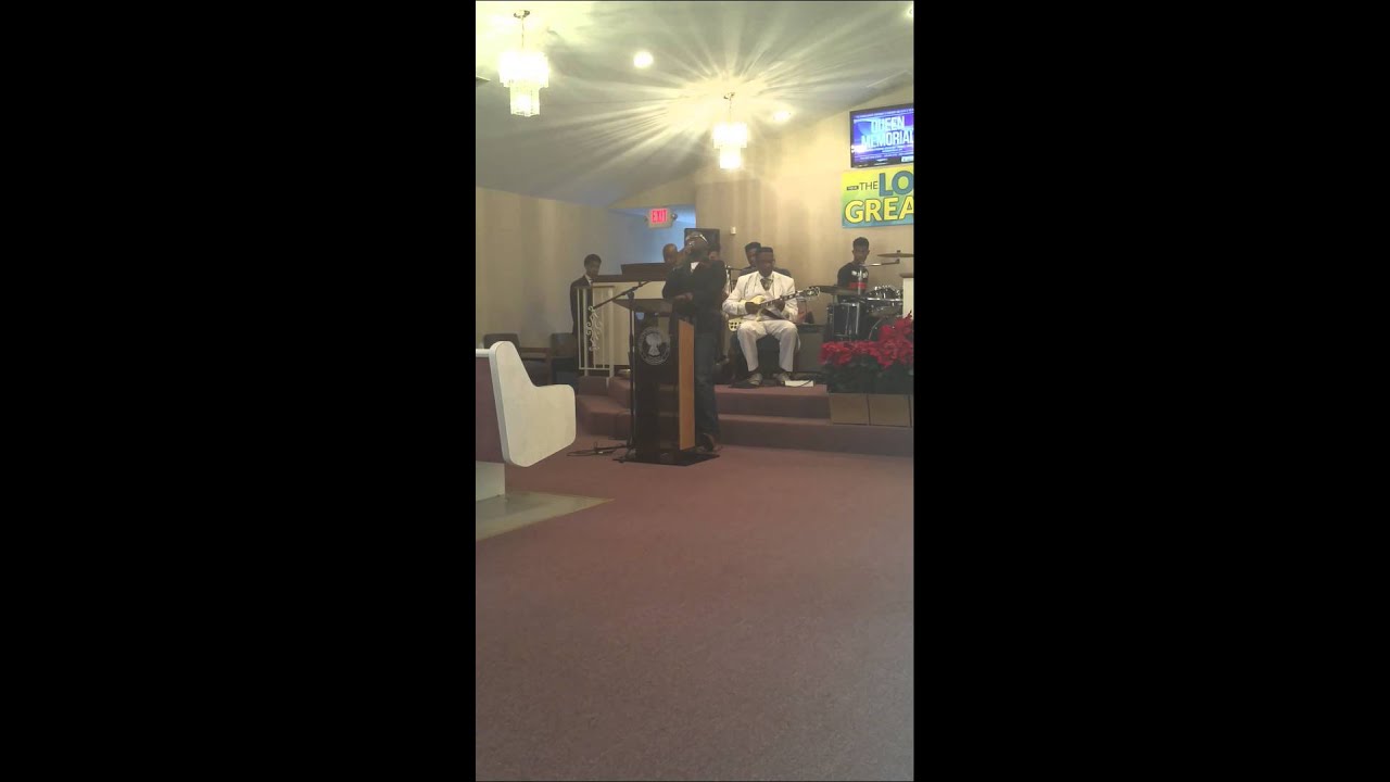 Sermonic Solo Medley - Darius Braxton - YouTube