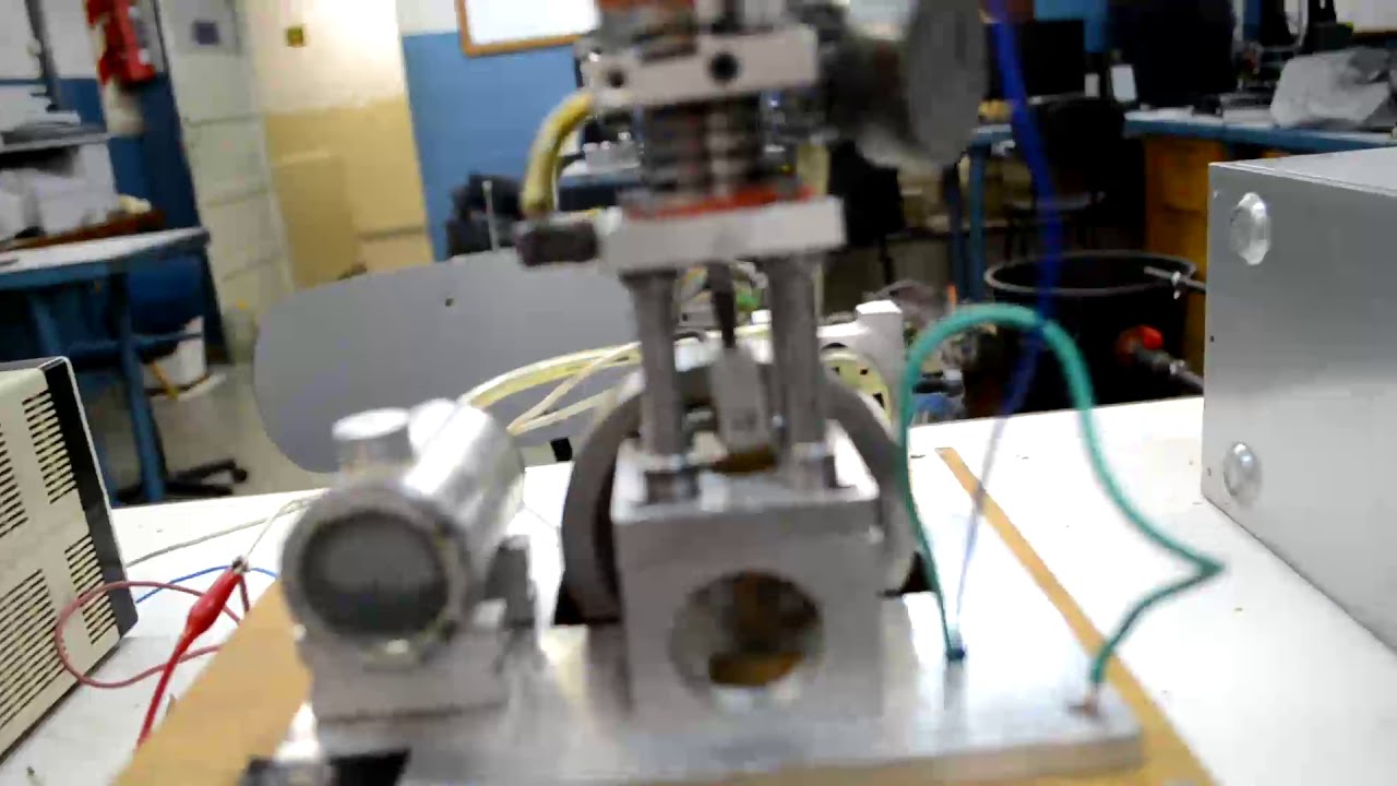 ¿Qué es una extrusora de plástico? | Electromecánica - YouTube