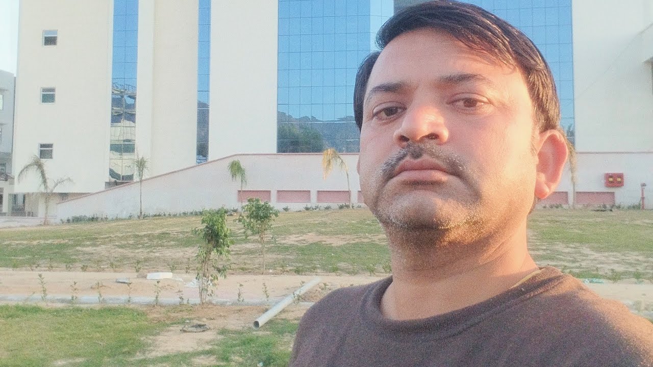 MUNESH KUMAR 800 is live - YouTube