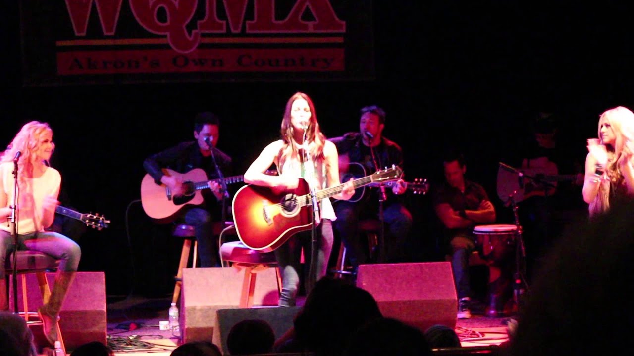 WQMX 2nd Annual Chicks With Picks: Cassadee Pope - YouTube