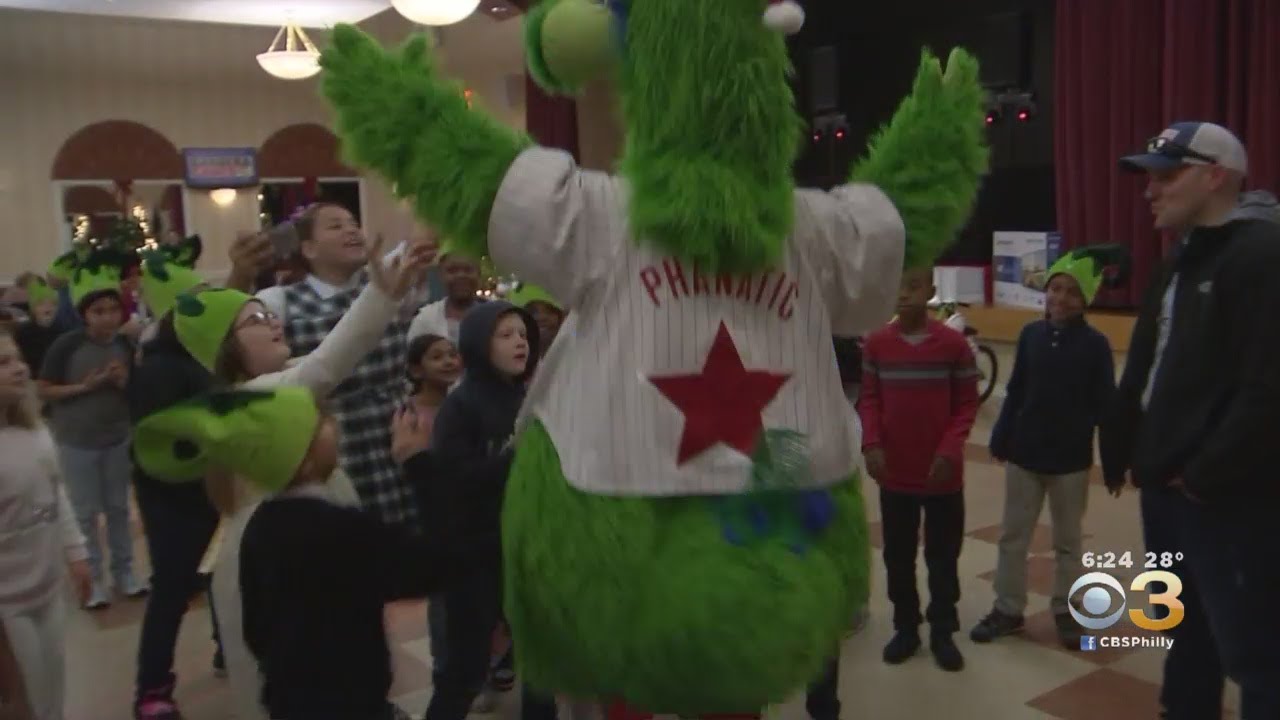 Phillie Phanatic, Santa Claus Stop By Party At Philadelphia Protestant ...