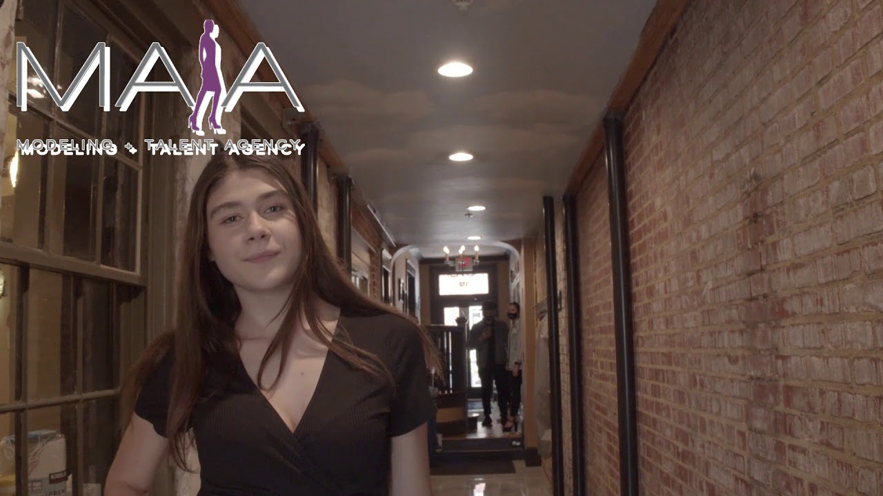 Trish Instructs The Models On A Advanced Level - YouTube