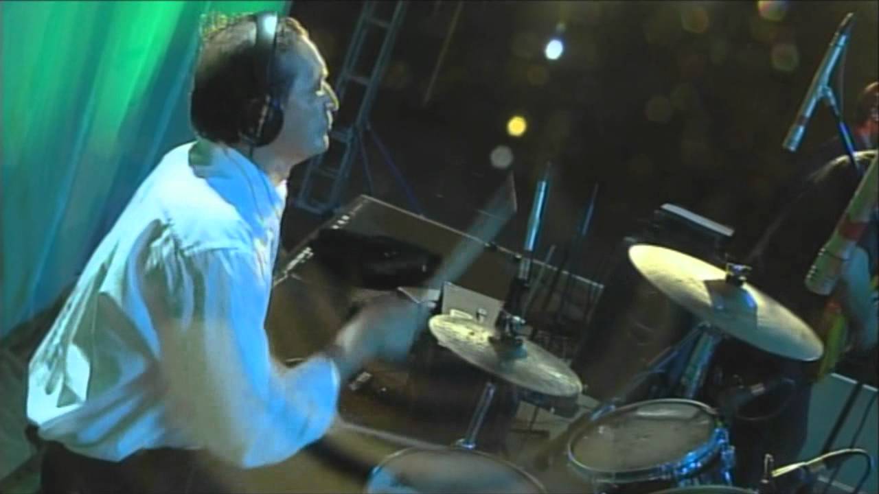 Danny Pires - Apertura del Concierto Gutenberg- Vivo - YouTube