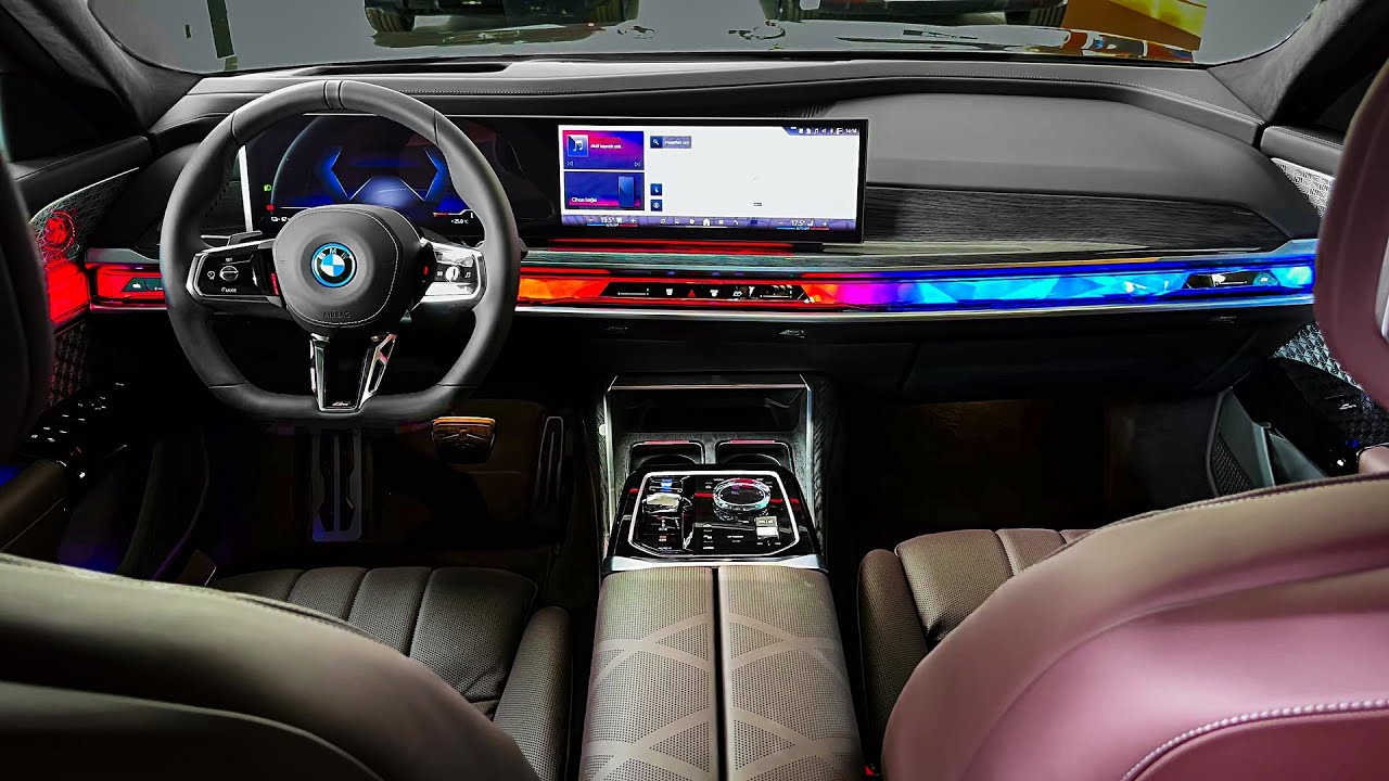 2024 BMW i7 (7 Series) - INTERIOR - YouTube
