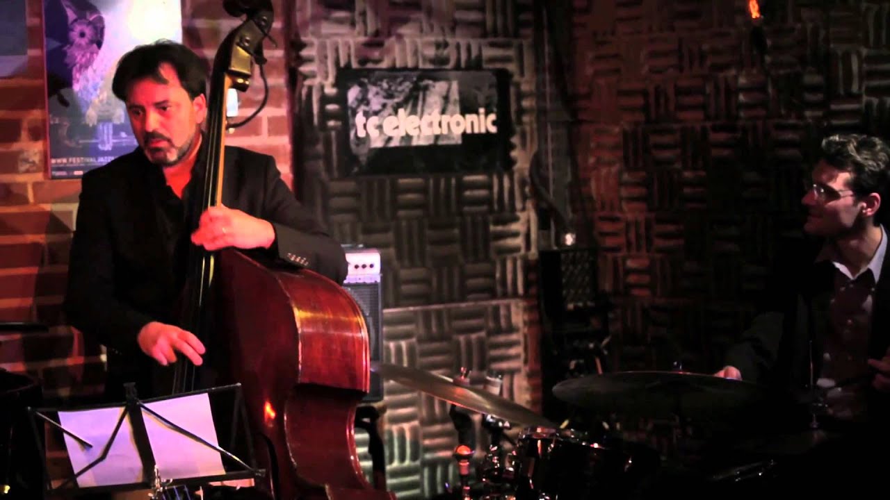 Thomas Mayeras Trio- Nath's Dance - YouTube