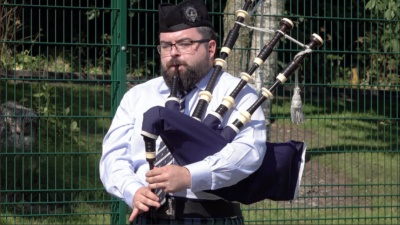Inveraray Castle Strathspey from piper Ross Millar during the 2021 Oban ...