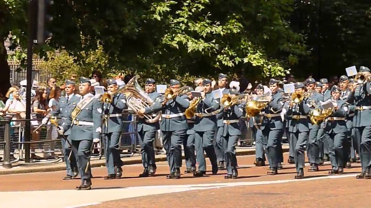Royal Canadian Air Force Band and Royal Canadian Air Force - YouTube