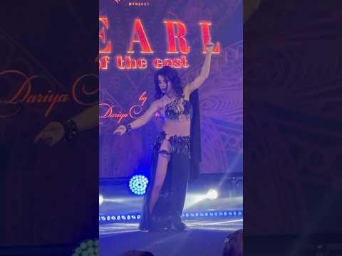 Hunko Valeriya on Gala Show Pearl of the East 🖤 by @dariyamitskevich  #bellydance