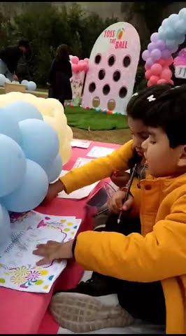 how to put colors in a box after drawing - YouTube