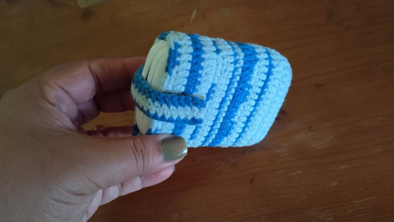 how to make a power bank pouch/#crochet - YouTube