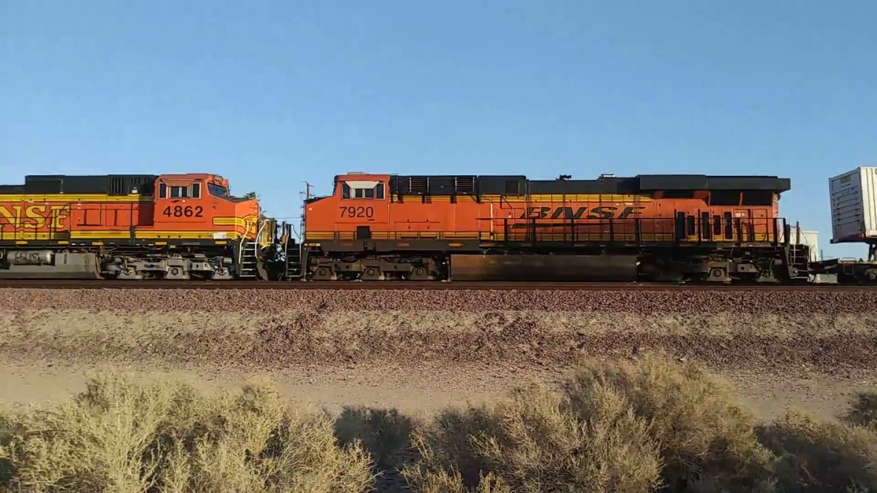 EB BNSF Spine Cars/Intermodal Train In Lenwood Ca! #bigbossrailfanner ...