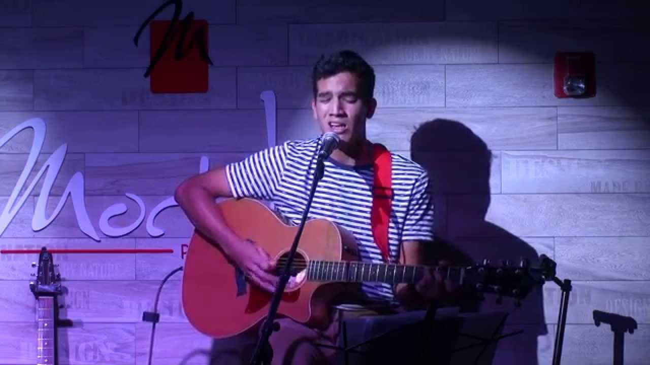Cover of Alejandro Forero singing Big White Room at Silvervoice LLC Recital - YouTube