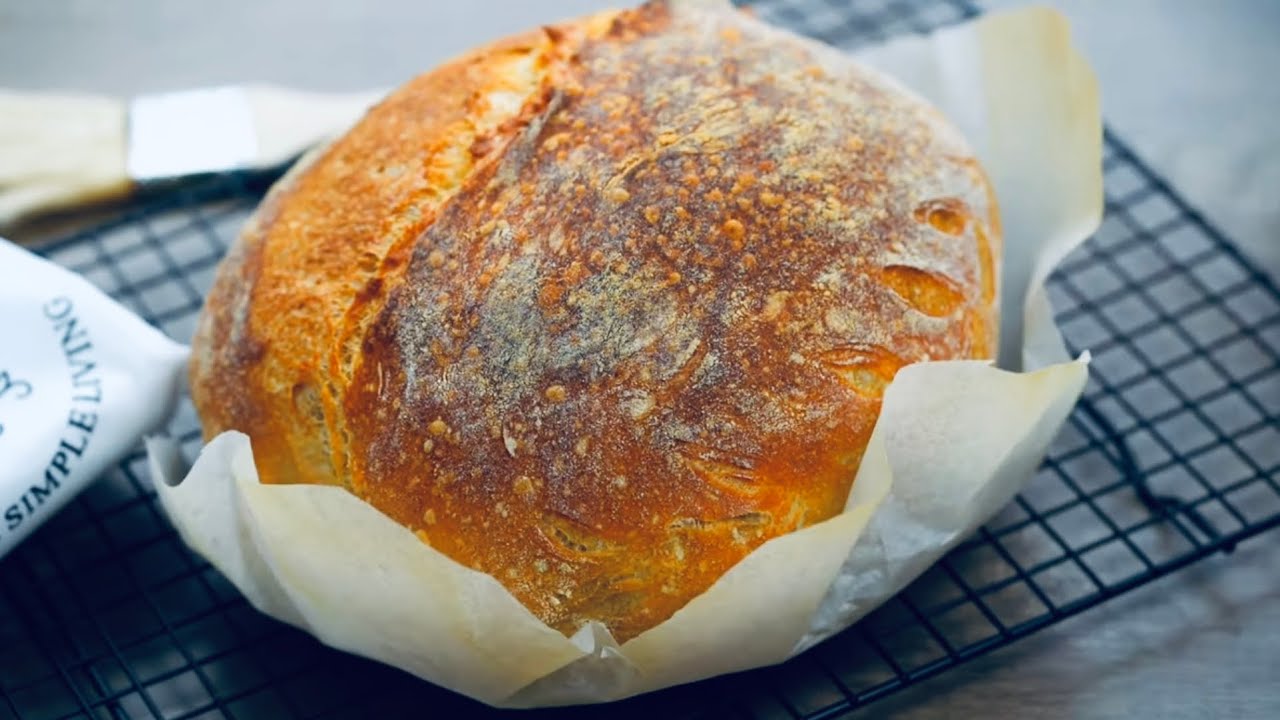 Sourdough Bread || Tutorial || Recipe - YouTube
