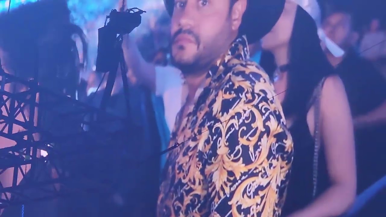 best singer in the world canelo vs GGG - YouTube