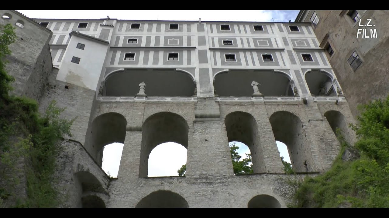 Kafkas Schloss / Kafka's Castle? - Český Krumlov - YouTube
