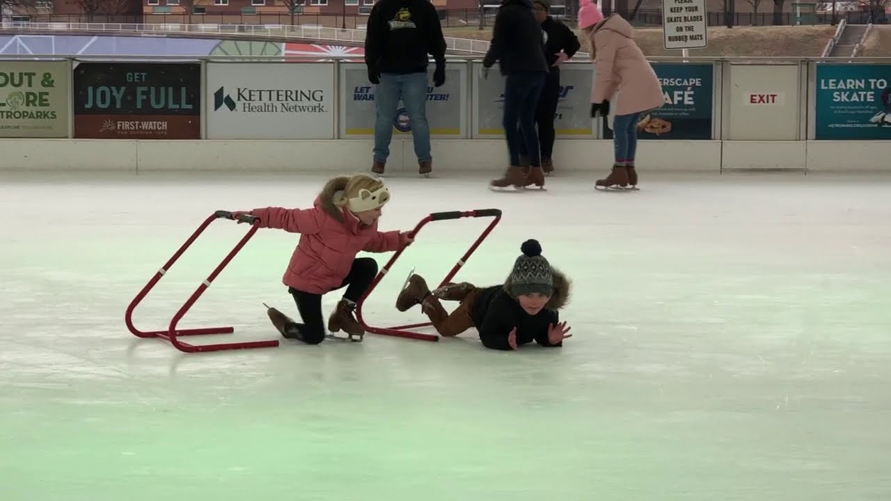 First time ice skating - YouTube