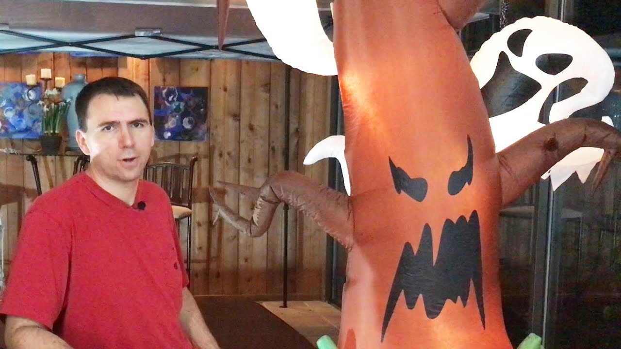 HALLOWEEN REVIEW: 8' Airblown Inflatable Spooky Tree with Ghosts and ...