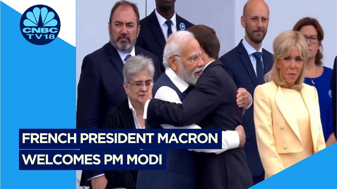 PM Modi In France: French President Emmanuel Macron Welcomes PM ...
