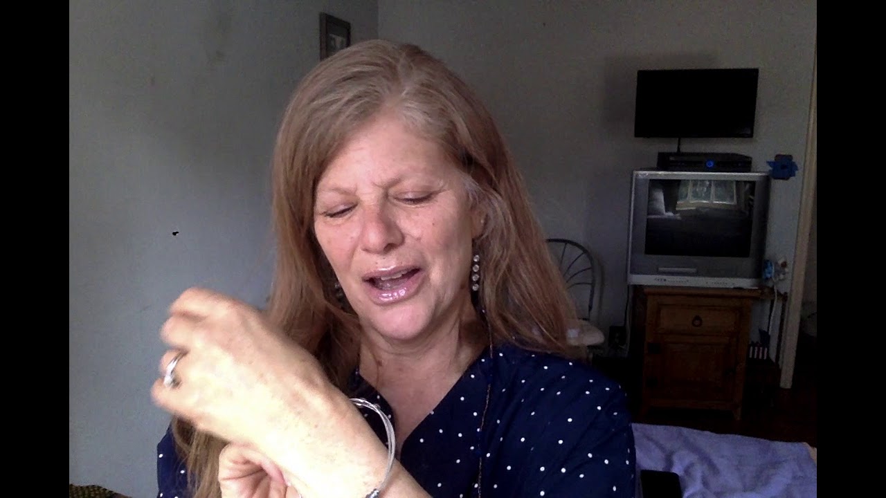 Guitar String Bracelet by Karen Wente ~ Keaton Simons STRINGS - YouTube