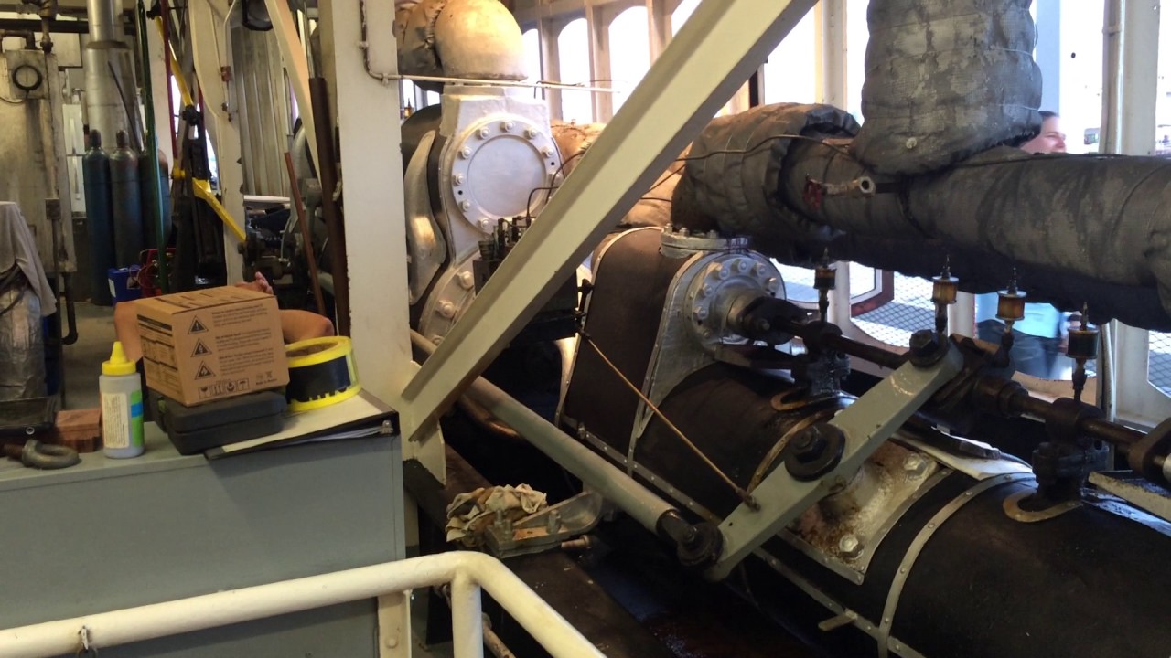 2016-05-17 Steam engine room on the Natchez riverboat - YouTube