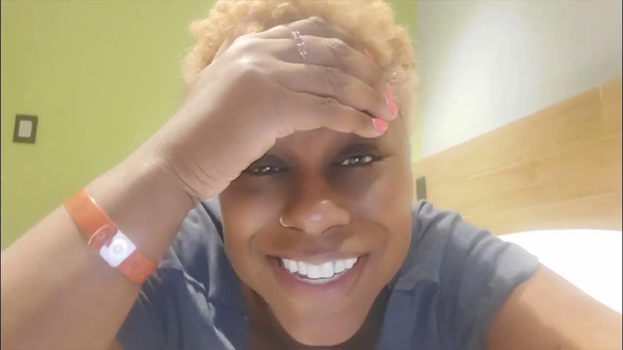 Hotel VLOG | Cancun, Mexico | Nicole J. Butler - YouTube