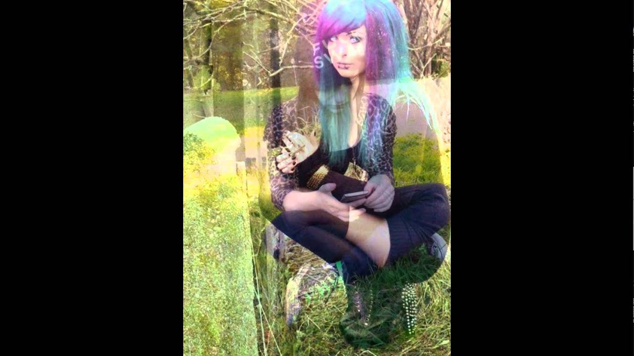 pretty emo girls - YouTube