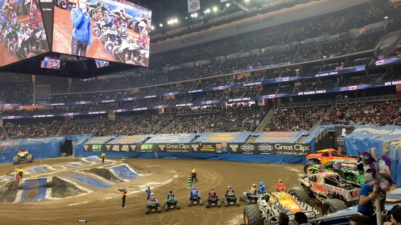 Monster Jam Triple threat Newark - YouTube