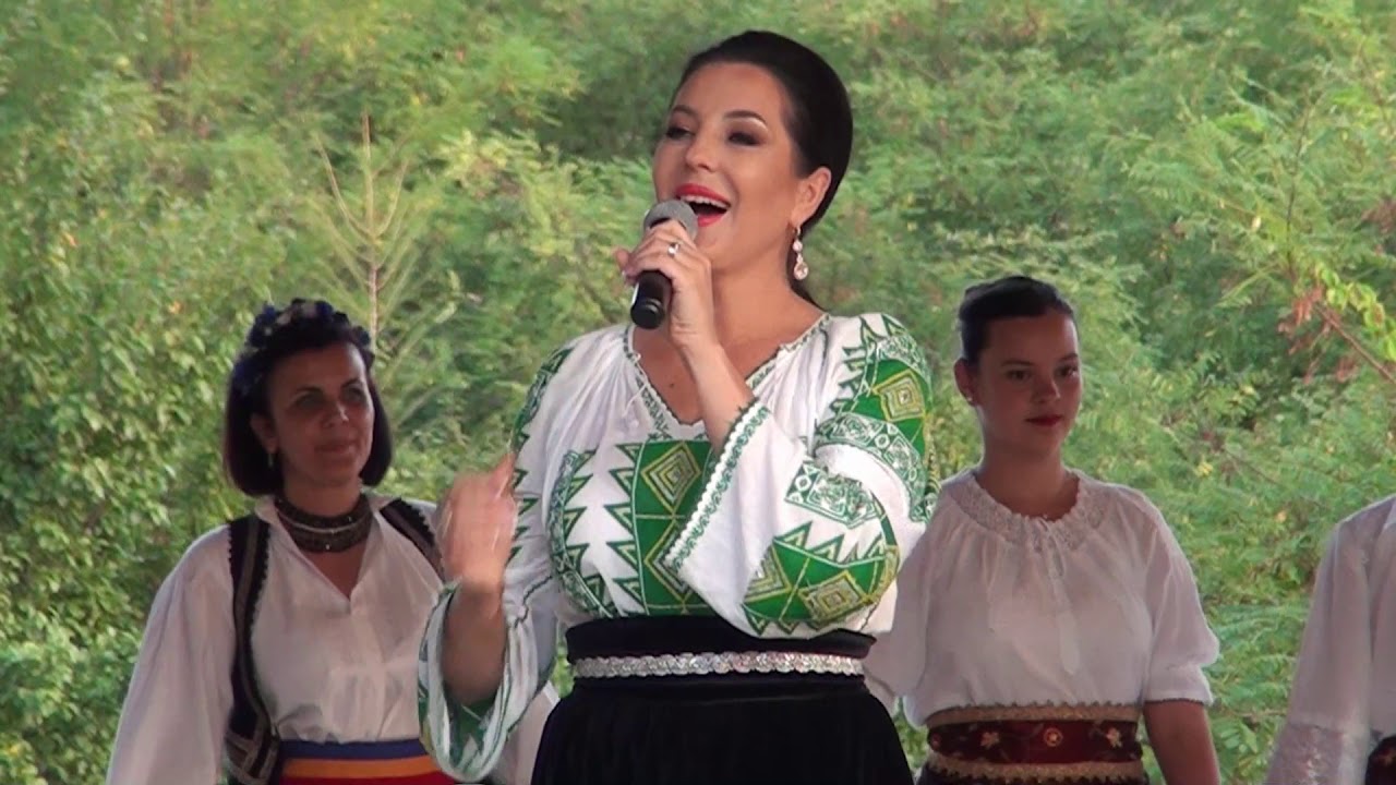 07 Angela Rusu - YouTube