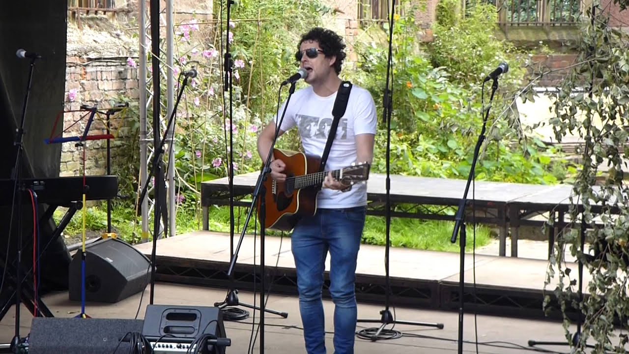 Richard Batty(Part 1) at Bombed Out Church, Liverpool, UK 28.08.2015 ...