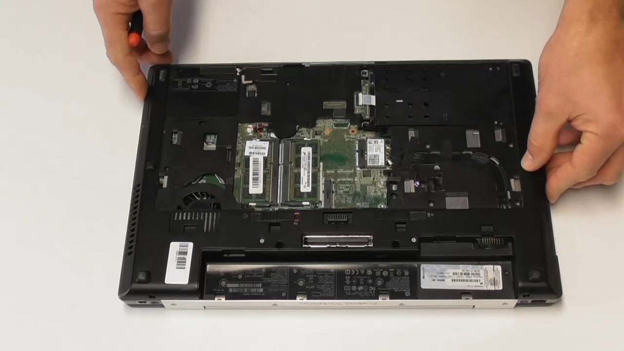 HP EliteBook 8560w - YouTube