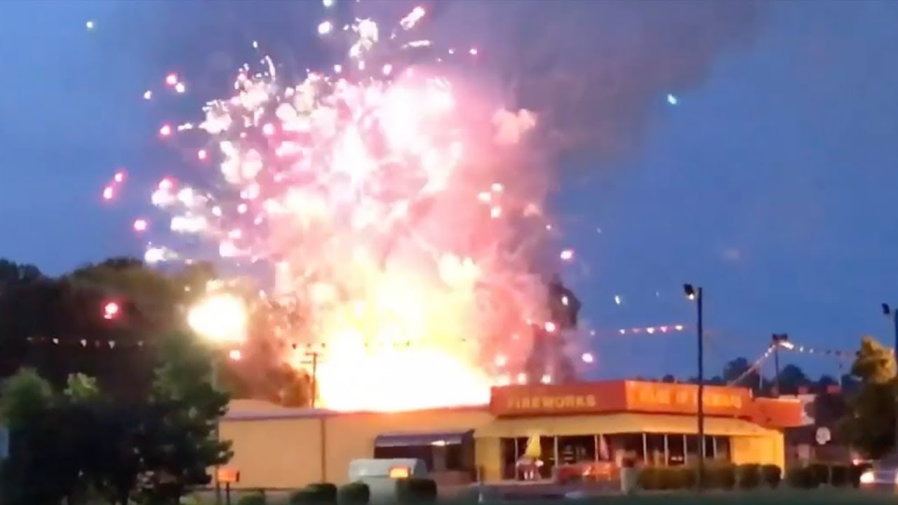Fireworks Store EXPLODES On July 4th! 🧨 - YouTube