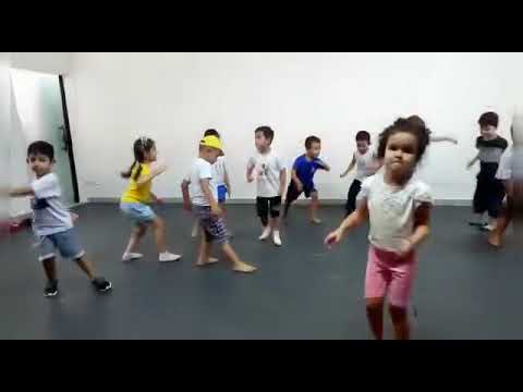 Movimentos básicos da capoeira, Ginga e Cocórinha 🤸🏽‍♀️🤸🏽‍♂️. - YouTube