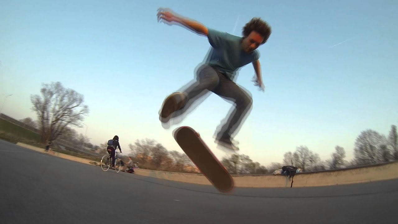 switch backside heelflip - YouTube