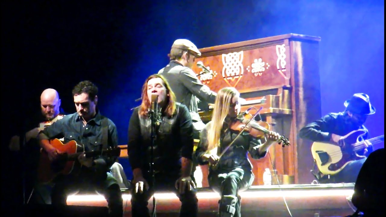 Saskatoon Saturday Night (Rough Side Out Tour Show #4), Alan Doyle & The Beautiful Beautiful ...