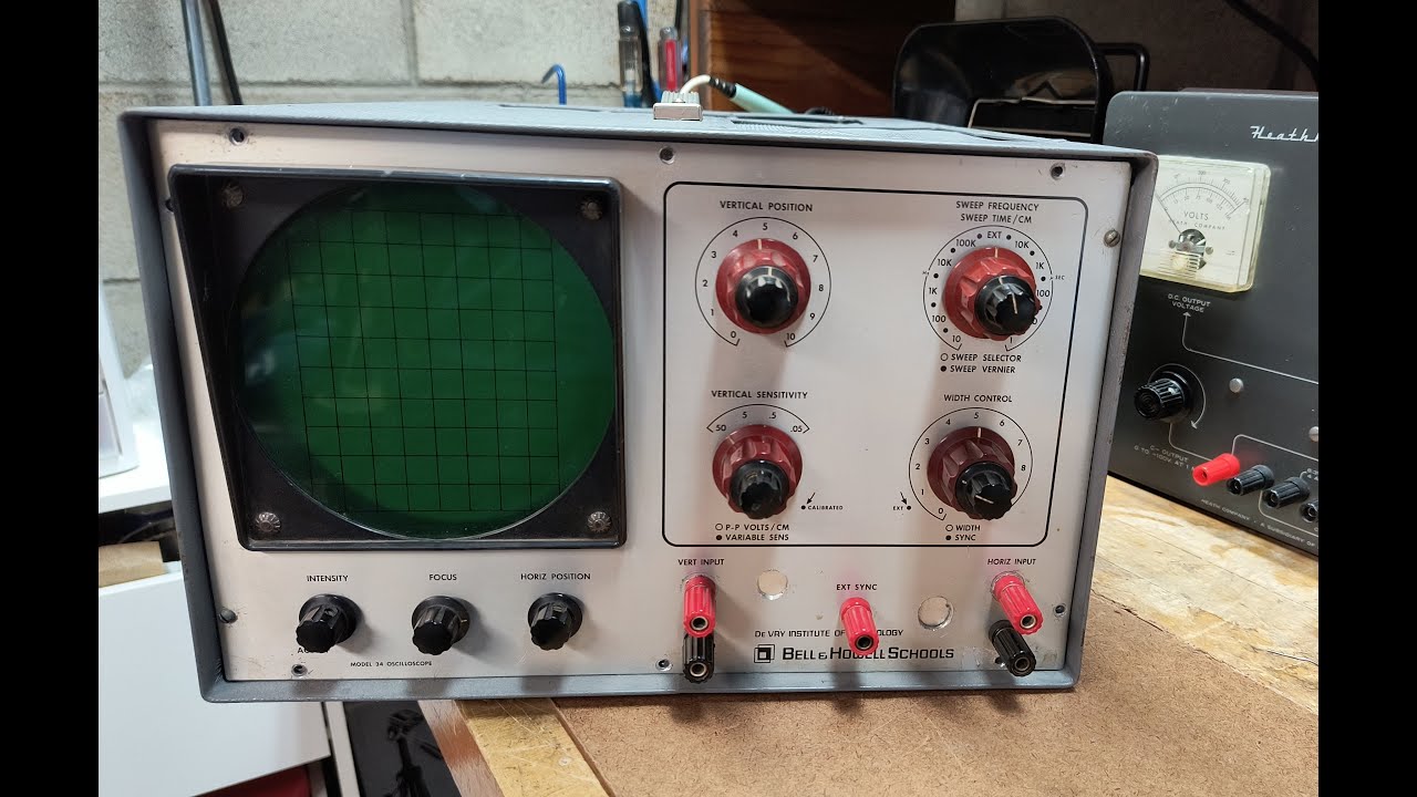 Bell & Howell Model 34 Oscilloscope - YouTube