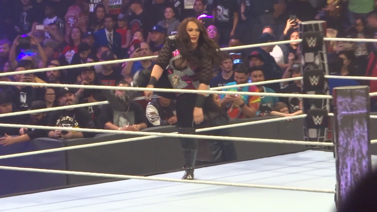Facebreaker Nia Jax booed in San Jose - TLC 2018 - YouTube