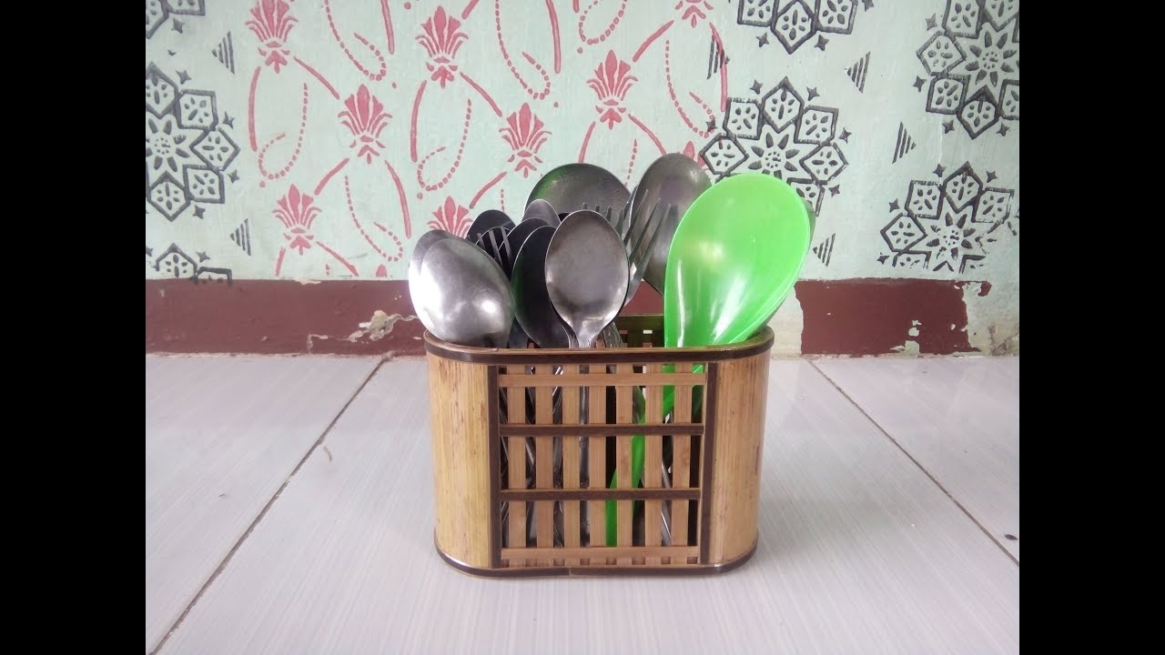 CARA MEMBUAT TEMPAT SENDOK DARI BAMBU~KURSI BAMBU UKIE - YouTube